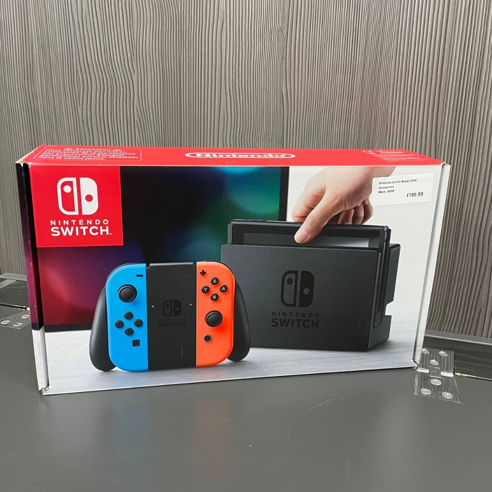 Pre-owned Nintendo Switch Boxed With Accessories - Own4Less